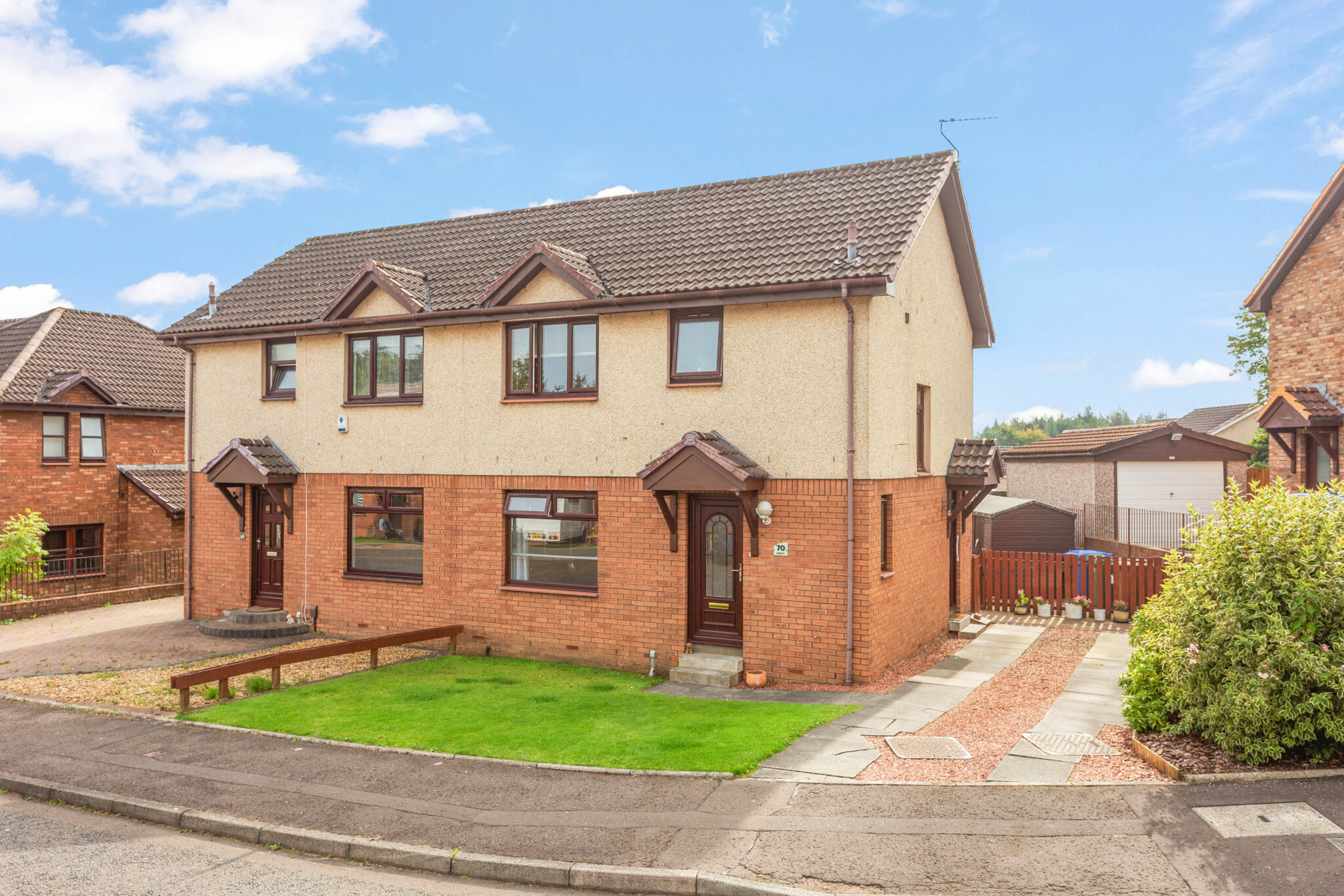 Hometown Estate Agents - Livingston Estate Agents